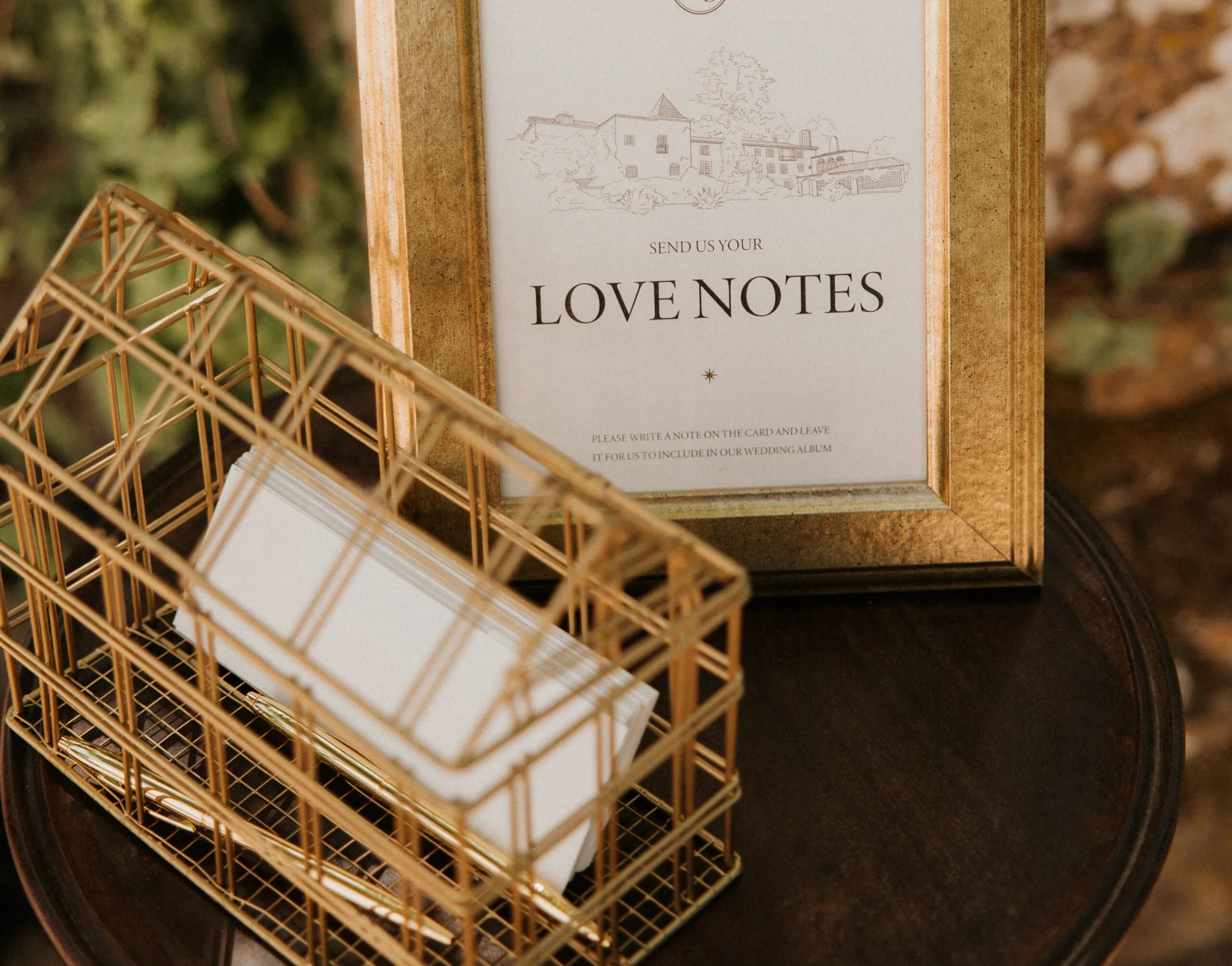 Wedding Gift Guide: Wedding Gift Ideas and How Much to Spend | Your ...